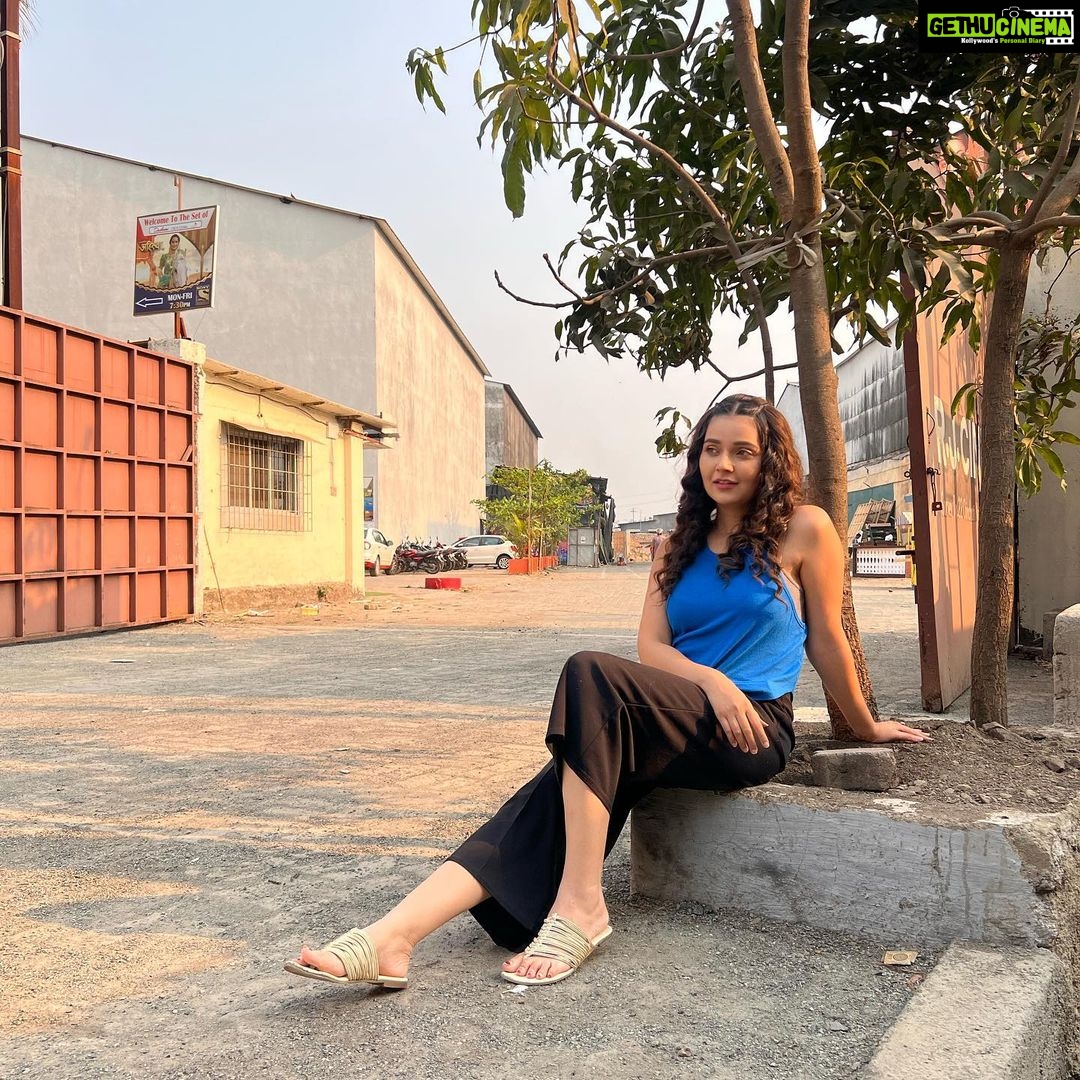 Mansi Srivastava Instagram – Sources say she is still Twirling 😅💃💃 My ...