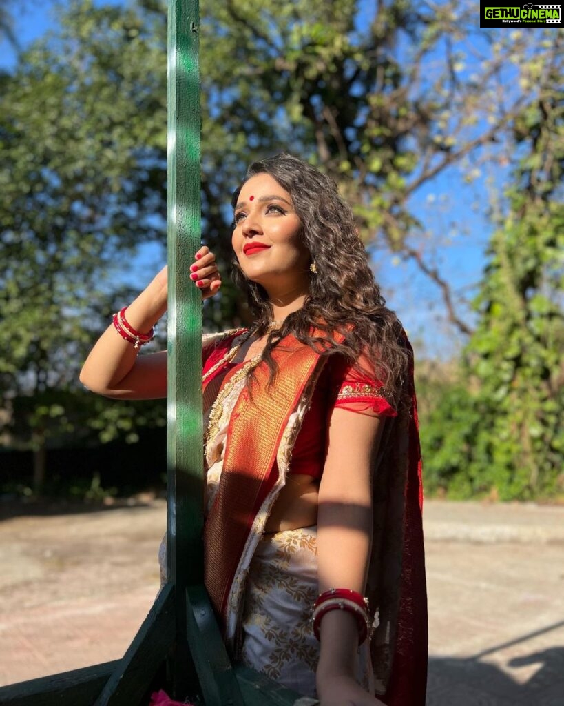 Mansi Srivastava Instagram - 🐠🐠🐠🐠 khaabo ? - Gethu Cinema