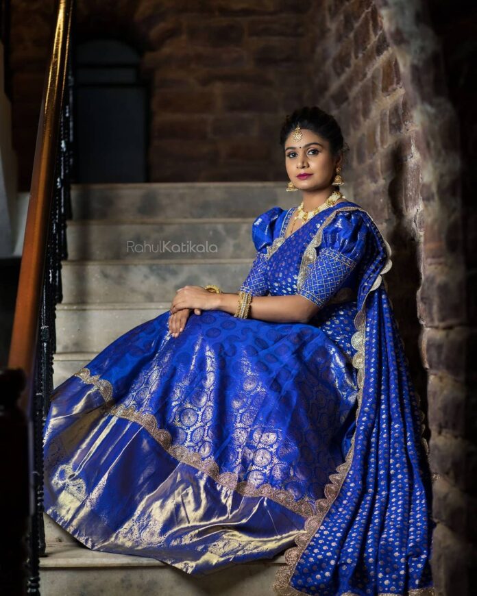 Singer Mohana Bhogaraju HD Photos and Wallpapers March 2020 - Gethu Cinema