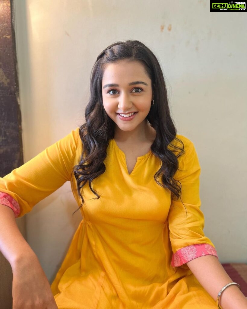 Actress Munira Kudrati HD Instagram Photos and Wallpapers April 2023 | Gethu Cinema