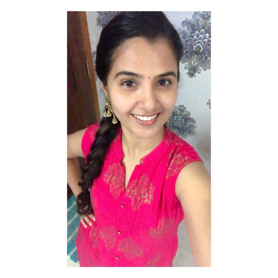 Actress Nanditha Jennifer HD Instagram Photos and Wallpapers February ...