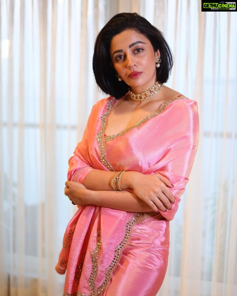 Actress Neha Pendse HD Instagram Photos and Wallpapers December 2022 ...