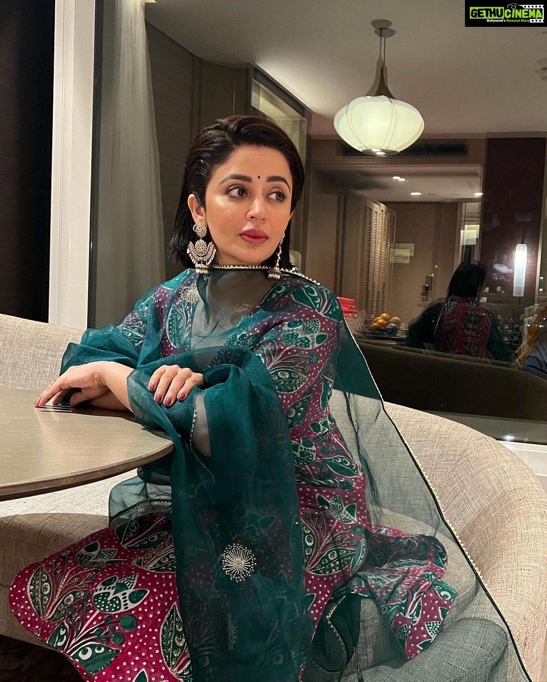 Actress Neha Pendse HD Photos and Wallpapers November 2022 - Gethu Cinema