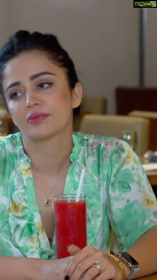 Neha Pendse Instagram – Gyaan !! | Gethu Cinema