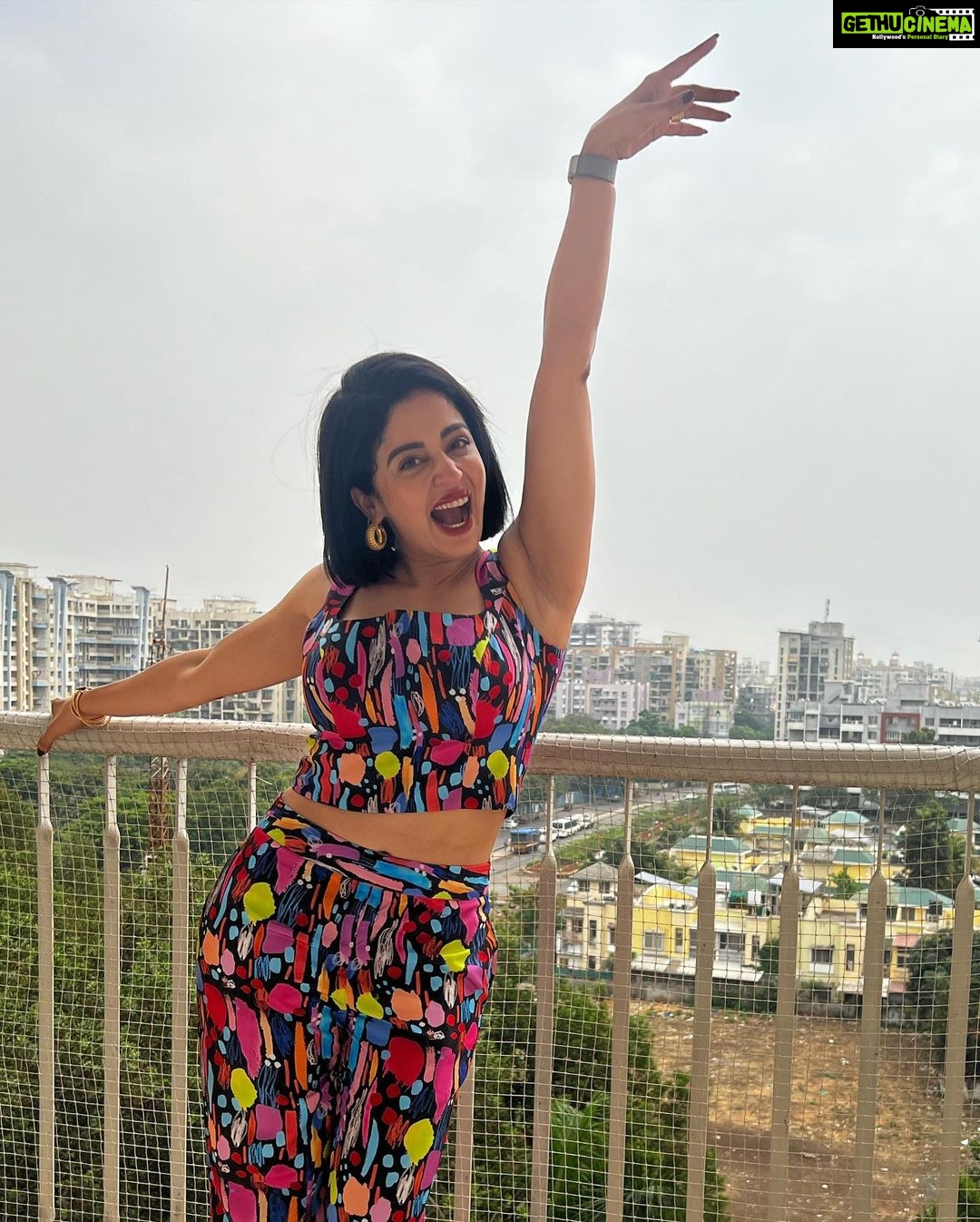 Actress Neha Pendse HD Instagram Photos and Wallpapers March 2023 ...