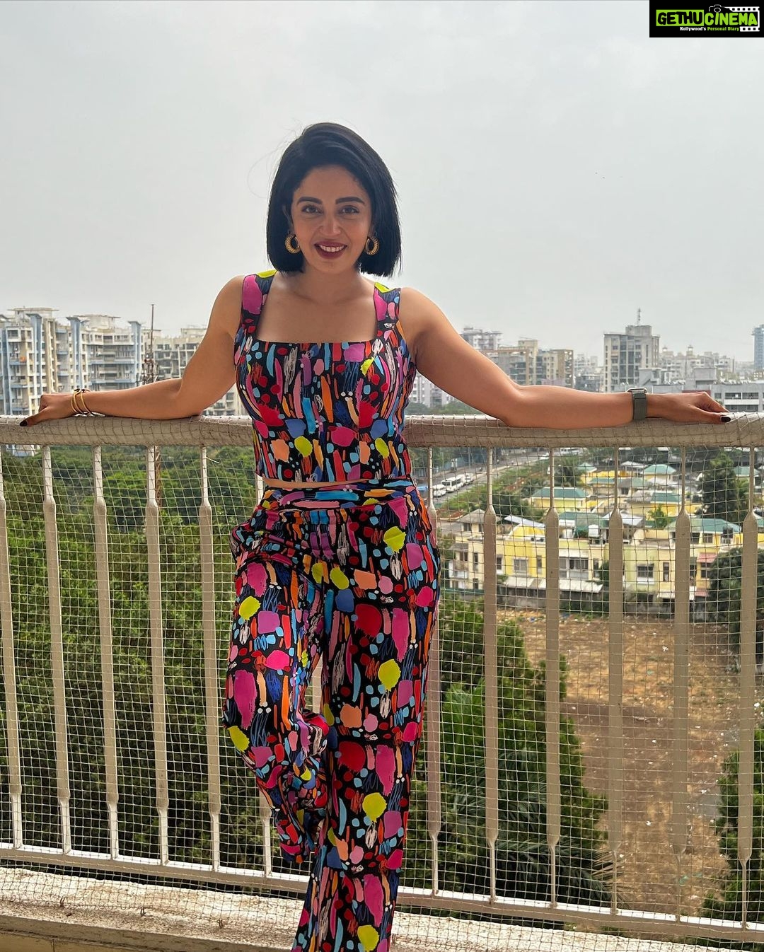 Actress Neha Pendse HD Instagram Photos and Wallpapers March 2023 ...