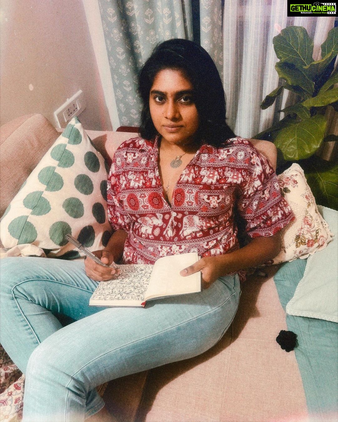 Nimisha Sajayan Instagram – 🖤 | Gethu Cinema