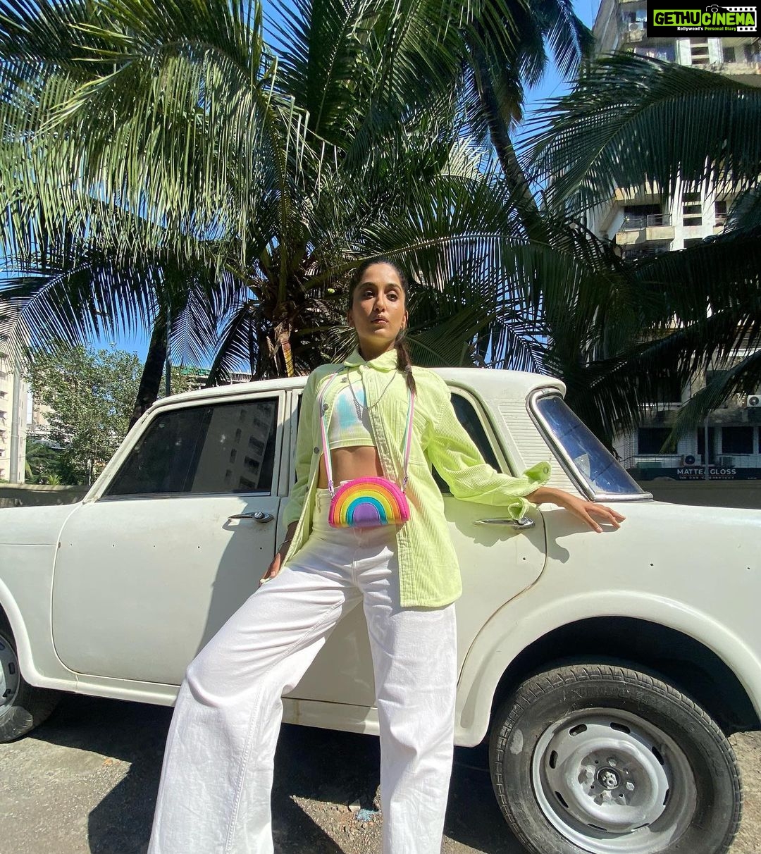 Actress Nimrit Kaur Ahluwalia HD Instagram Photos and Wallpapers ...