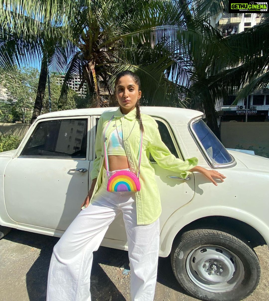 Actress Nimrit Kaur Ahluwalia HD Instagram Photos and Wallpapers ...