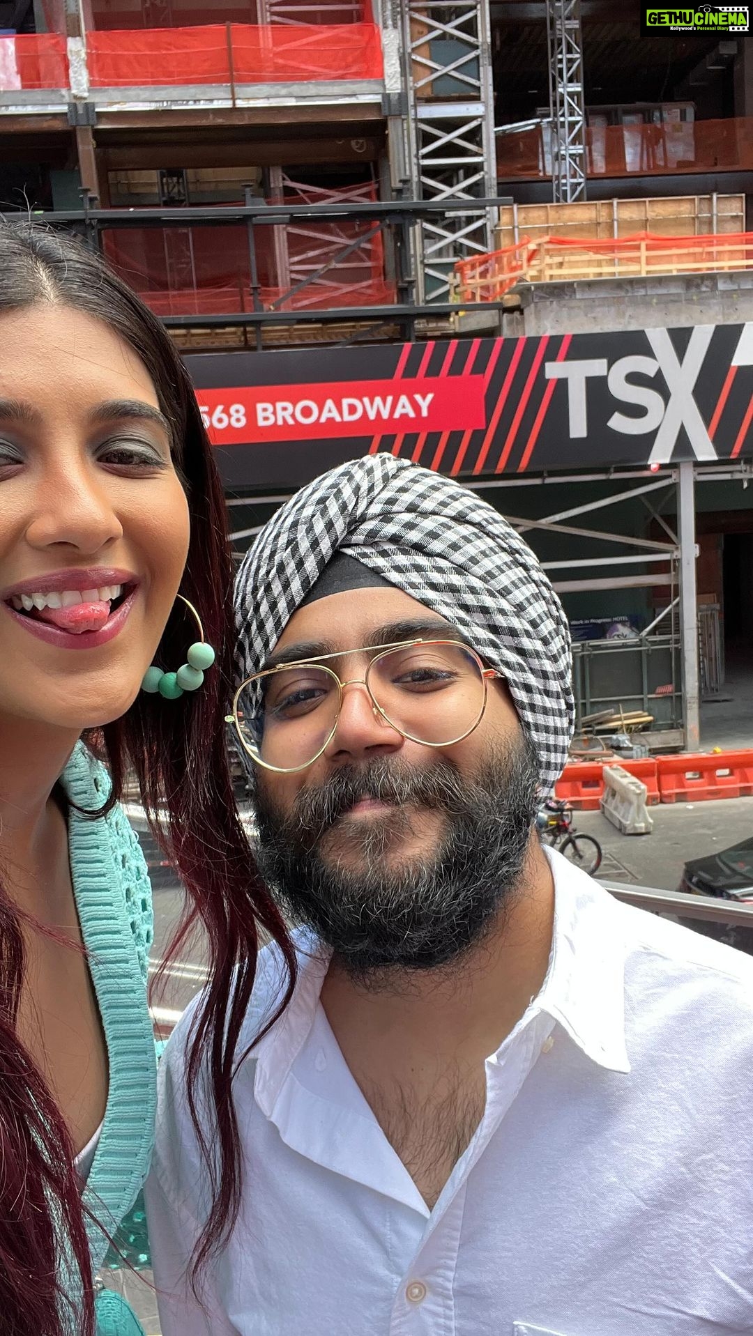 Actress Nimrit Kaur Ahluwalia HD Instagram Photos and Wallpapers August ...
