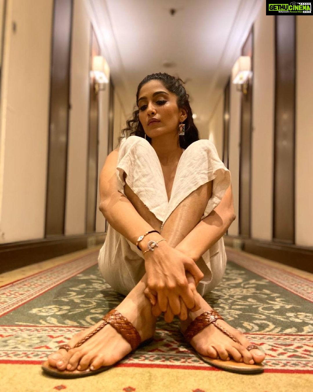 Nimrit Kaur Ahluwalia Instagram – always iron your pants 👀 # ...