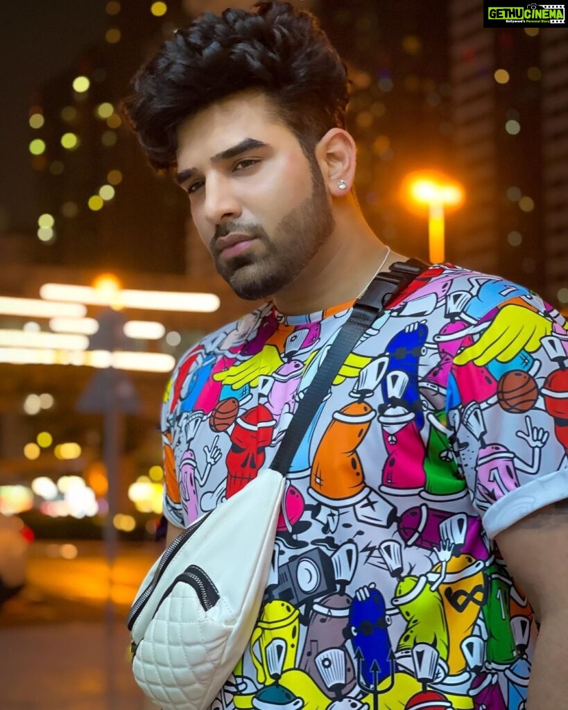 Actor Paras Chhabra HD Photos and Wallpapers January 2022 - Gethu Cinema