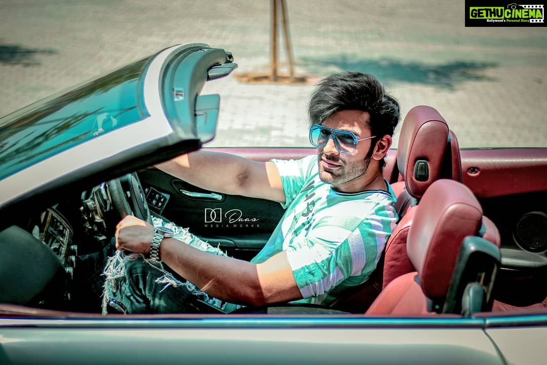 Actor Paras Chhabra HD Photos and Wallpapers June 2019 - Gethu Cinema