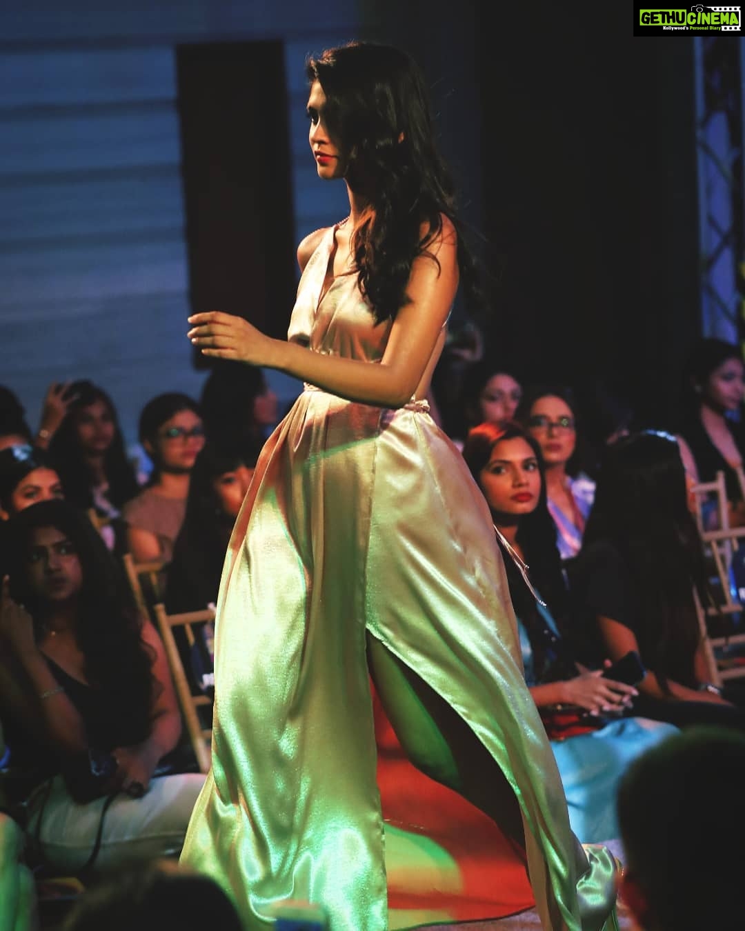 Pranali Rathod Instagram – Life isn’t perfect but your outfit can be👗👠 ...
