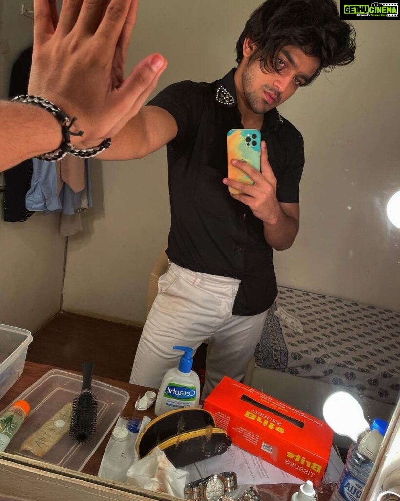 Actor Pravisht Mishra HD Photos and Wallpapers February 2022 - Gethu Cinema