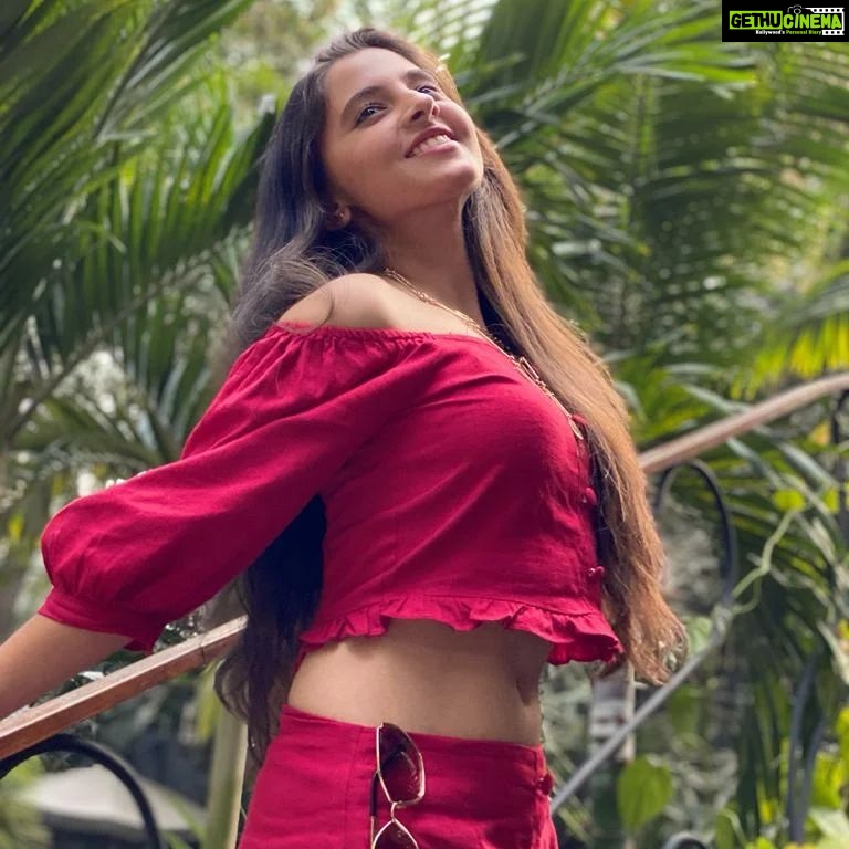 Preethi Asrani Instagram – 🍷 | Gethu Cinema