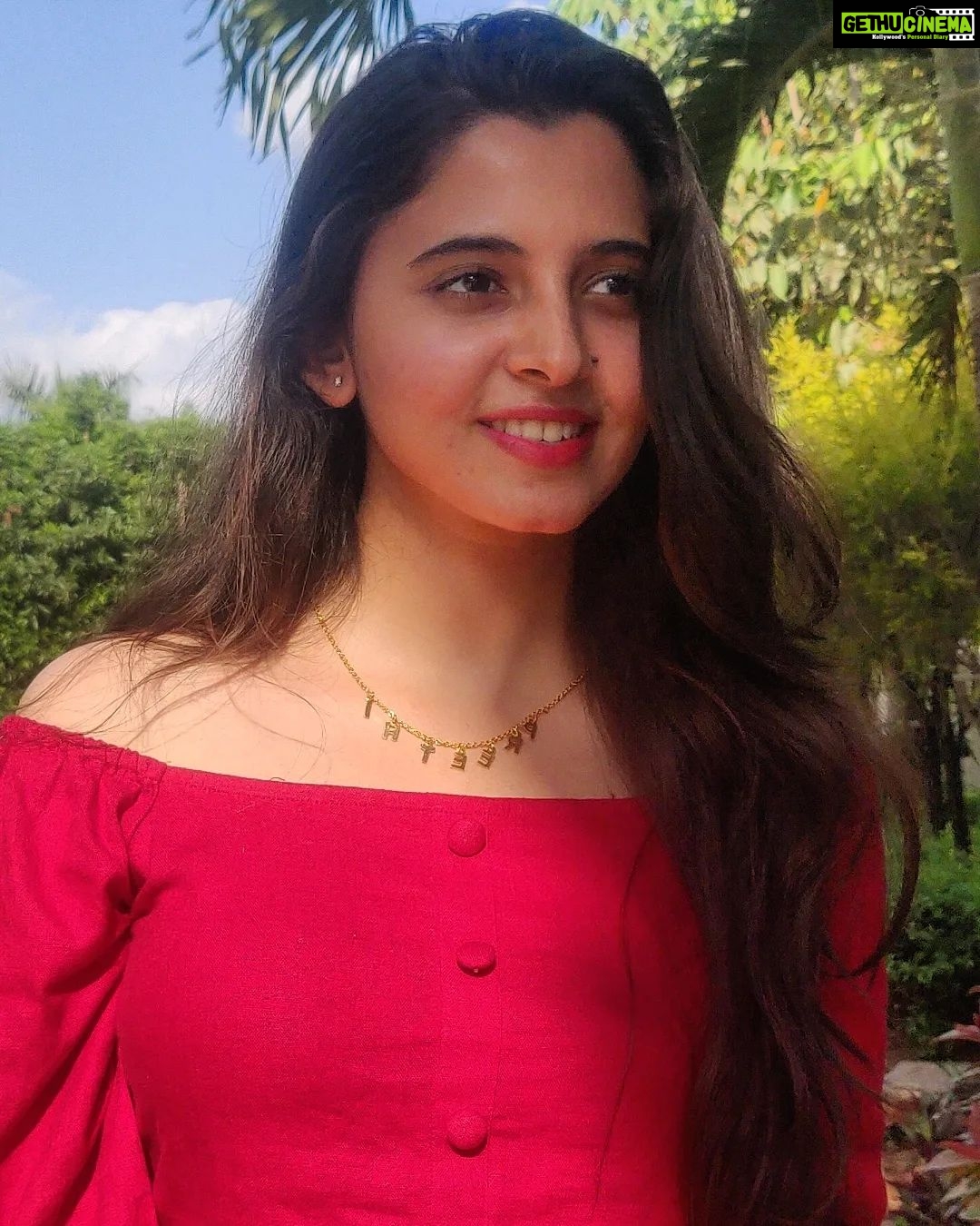 Actress Preethi Asrani HD Instagram Photos and Wallpapers February 2022 ...