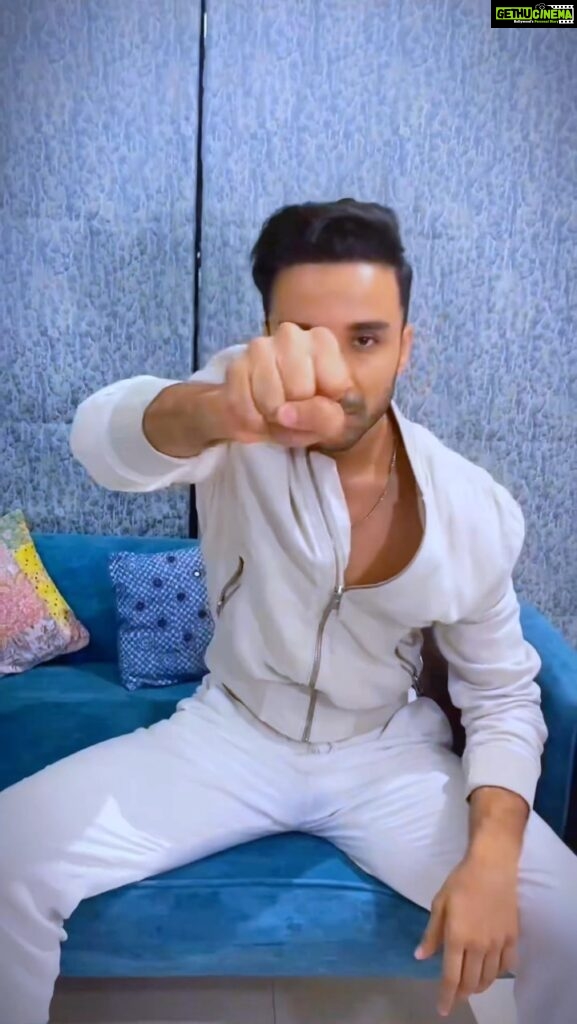 Actor Raghav Juyal HD Instagram Photos and Wallpapers January 2023 ...