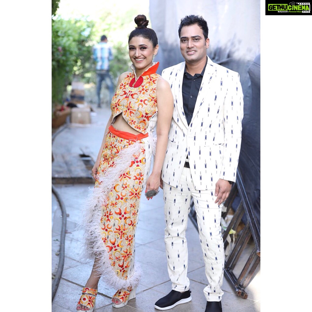 Ragini Khanna Instagram – #aboutyesterday walked the ramp for Weaver ...