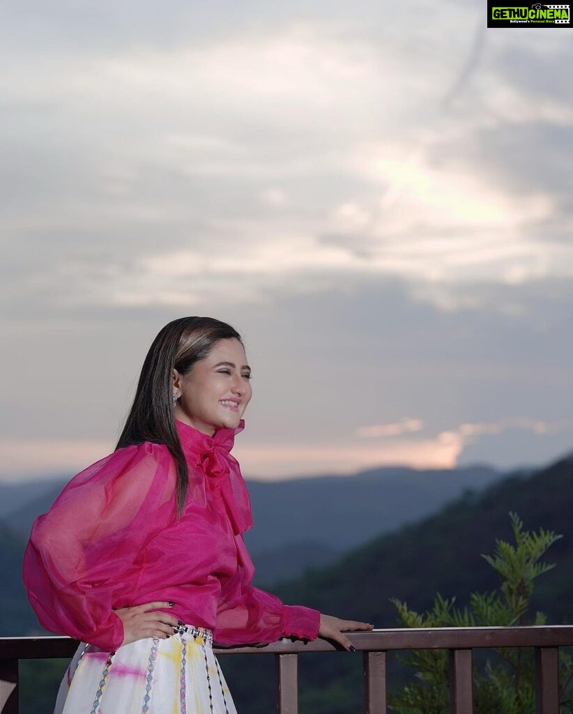 Actress Rashami Desai HD Instagram Photos and Wallpapers July 2022 ...