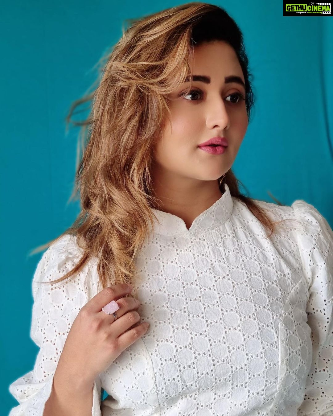 Actress Rashami Desai HD Instagram Photos and Wallpapers July 2022 ...