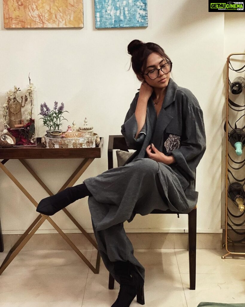 Actress Reem Shaikh HD Photos and Wallpapers December 2022 - Gethu Cinema