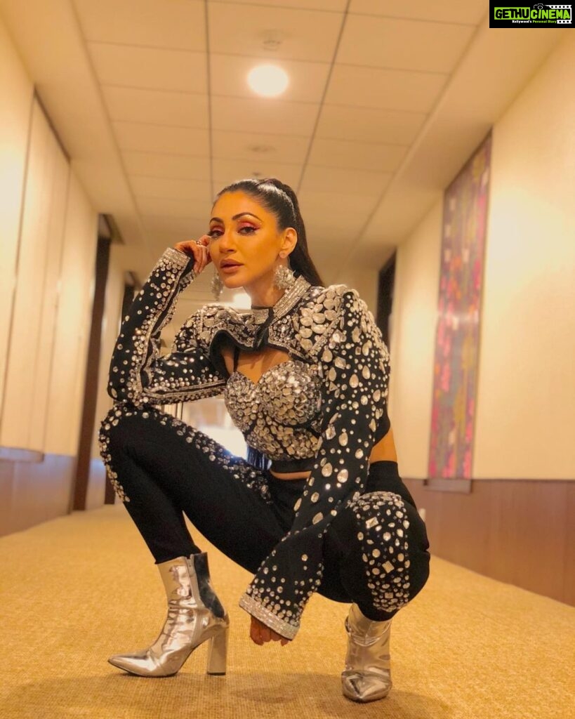 Actress Reyhna Malhotra HD Instagram Photos and Wallpapers January 2020 ...