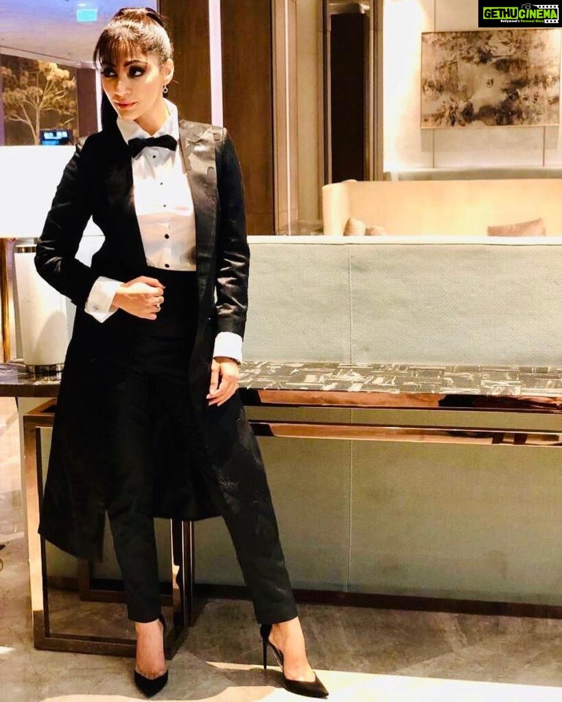 Actress Reyhna Malhotra HD Photos and Wallpapers December 2019 - Gethu ...