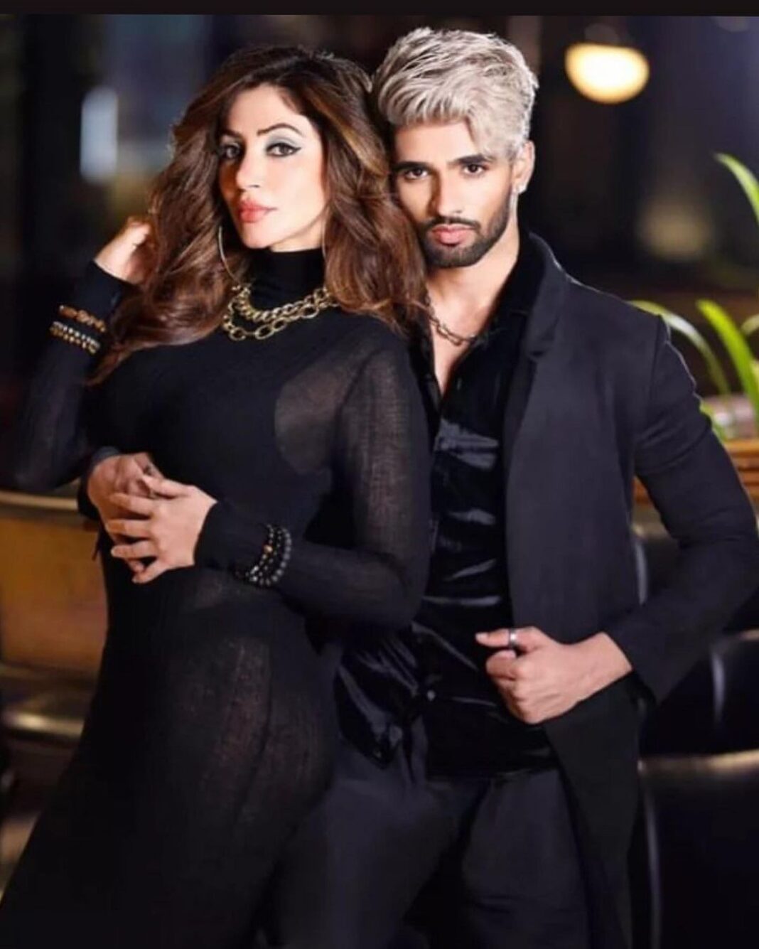 Actress Reyhna Malhotra HD Photos and Wallpapers April 2023 - Gethu Cinema