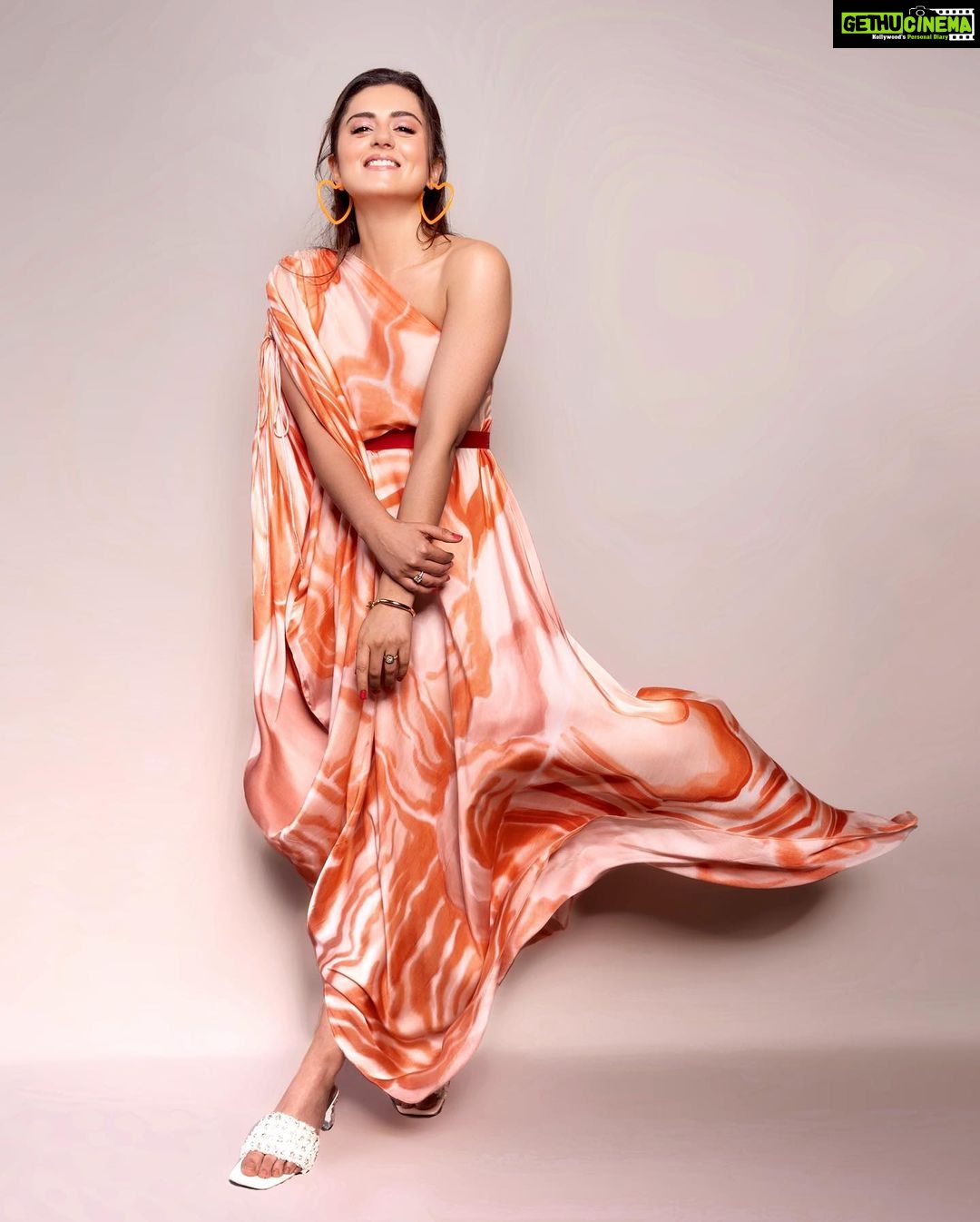 Riddhi Dogra Instagram - And it’s out !!! All episodes of # ...