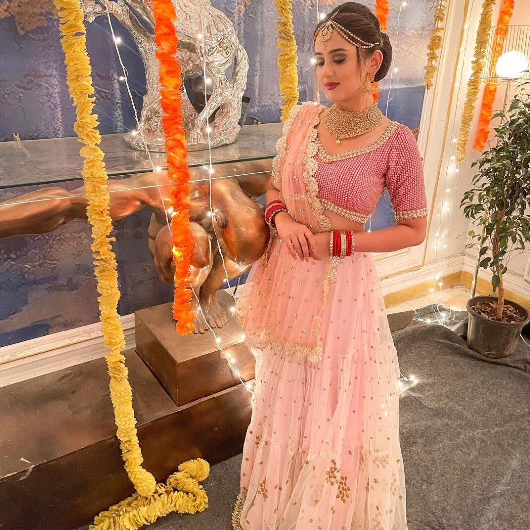 Actress Riya Sharma HD Instagram Photos and Wallpapers October 2021 ...