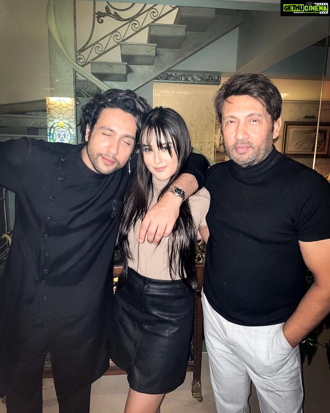 Actress Riya Sharma HD Photos and Wallpapers December 2021 - Gethu Cinema