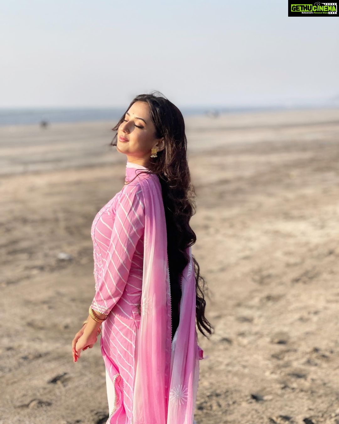 Riya Sharma Instagram – Good morning 🤍 #tara #dhruvtara #riyasharma ...