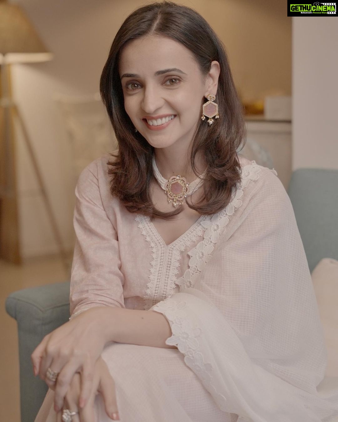 Sanaya Irani Photoshoot 2022