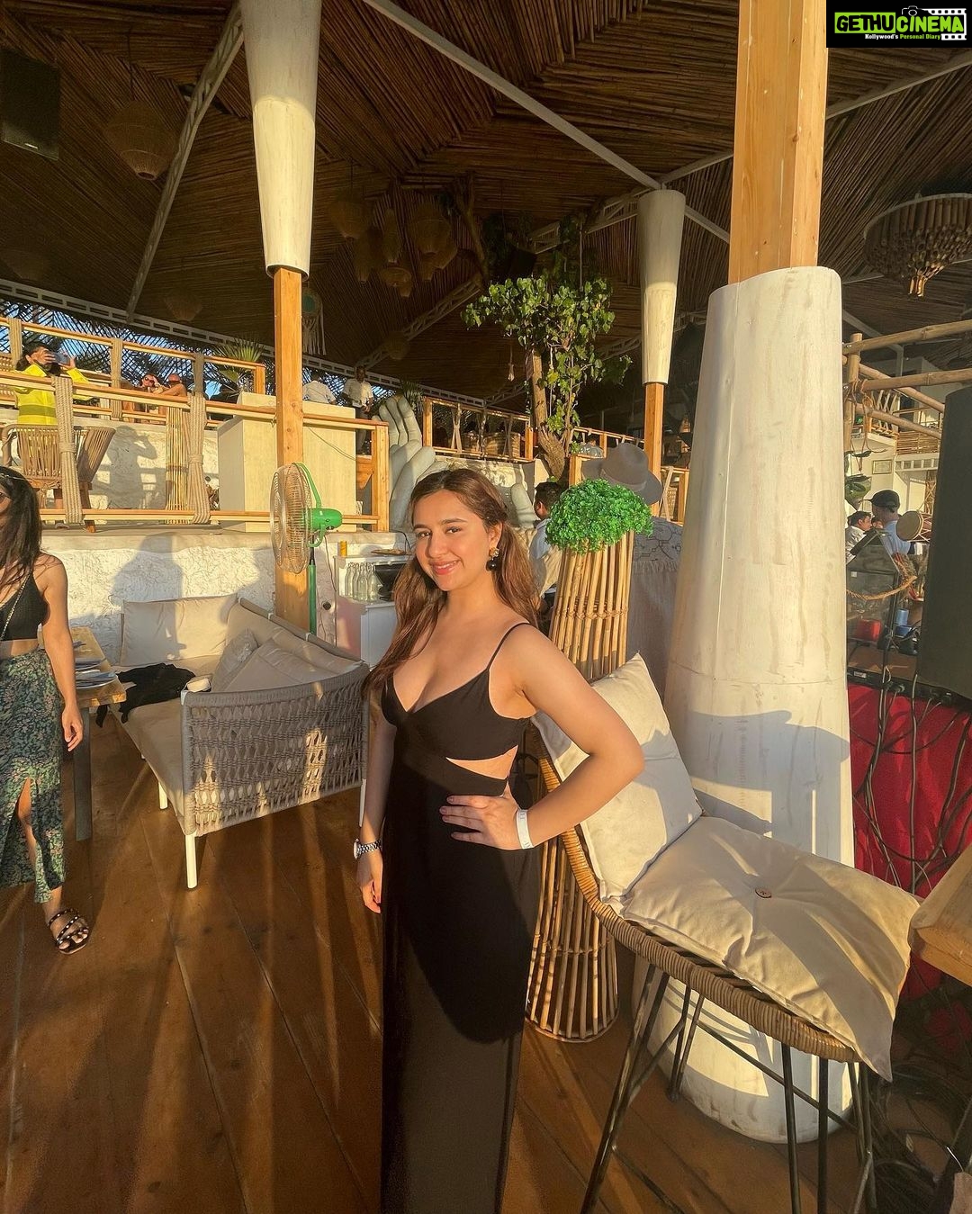 Actress Sanaya Pithawalla HD Photos and Wallpapers April 2023 | Gethu ...