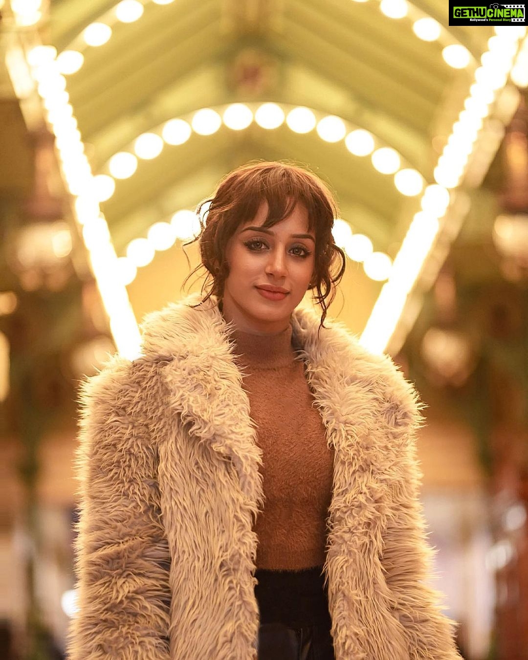 Actress Sargun Kaur Luthra HD Photos and Wallpapers February 2023 ...