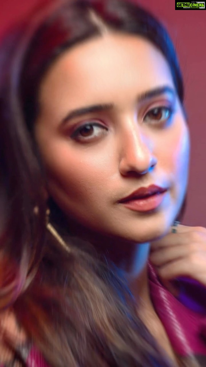 Actress Shivani Surve HD Photos and Wallpapers April 2023 - Gethu Cinema