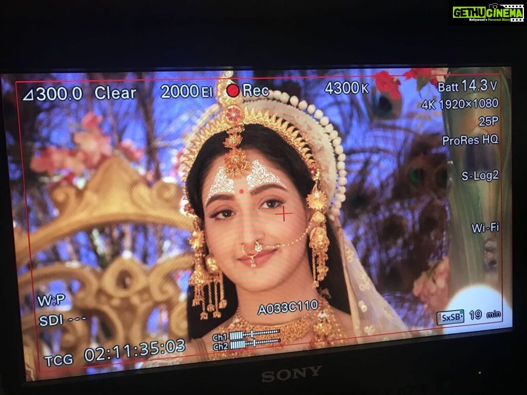 Actress Shivya Pathania HD Instagram Photos and Wallpapers August 2022 ...