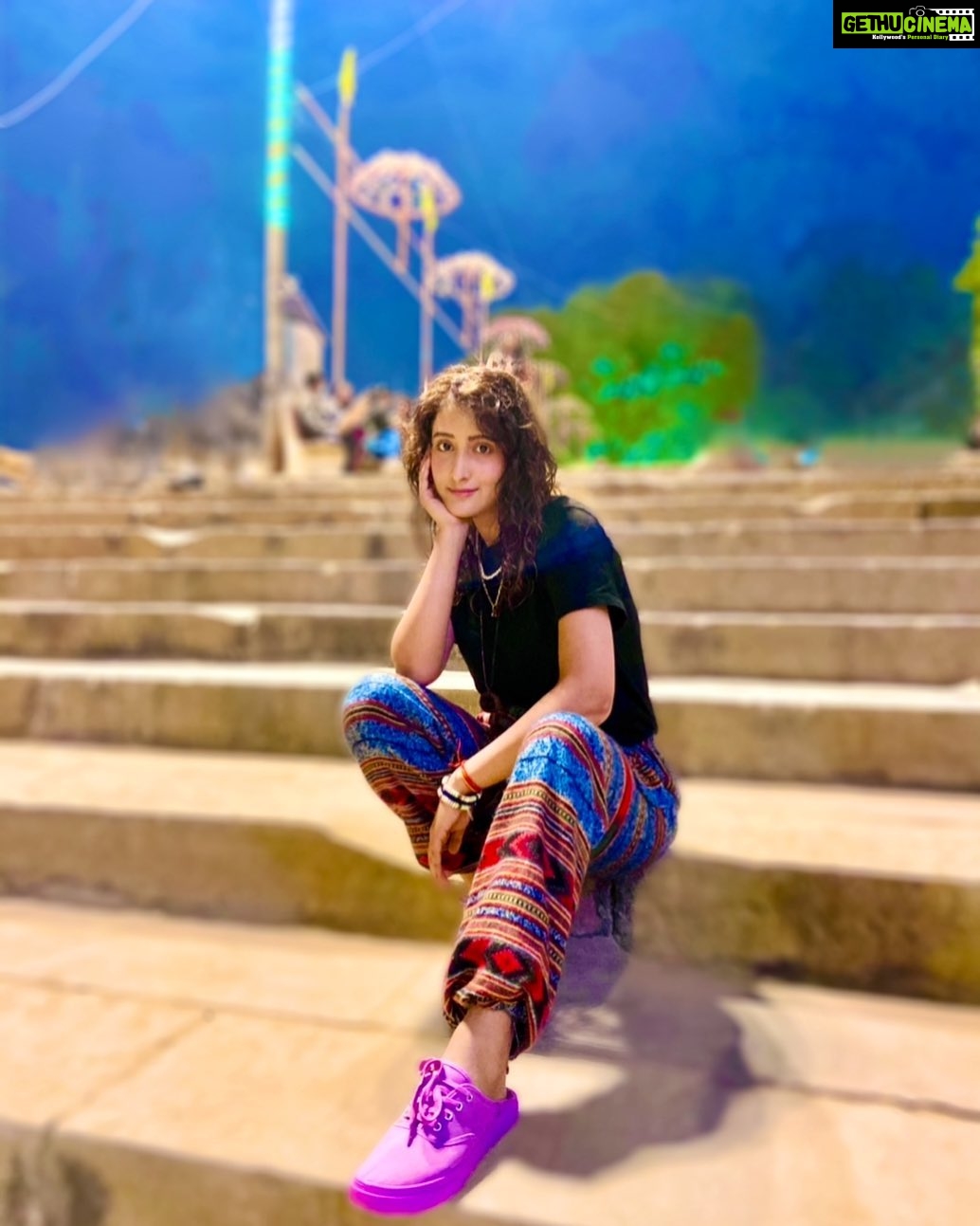 Actress Shivya Pathania HD Instagram Photos and Wallpapers February ...