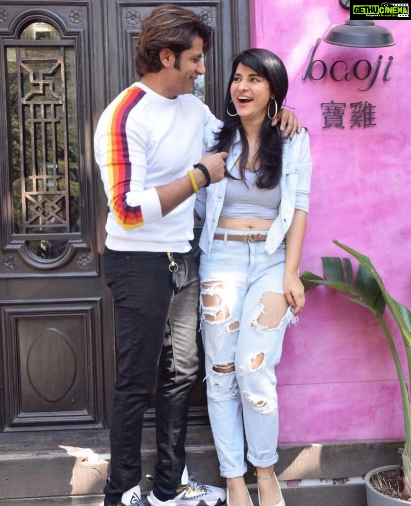 Actress Simple Kaul HD Instagram Photos and Wallpapers March 2023 ...