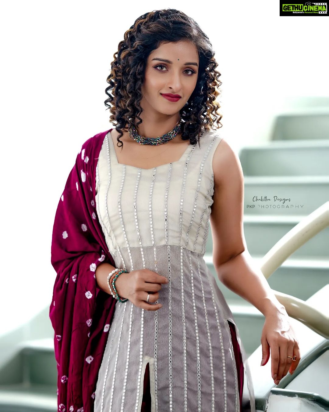 Singer Sowmya Menon HD Instagram Photos and Wallpapers October 2022 ...