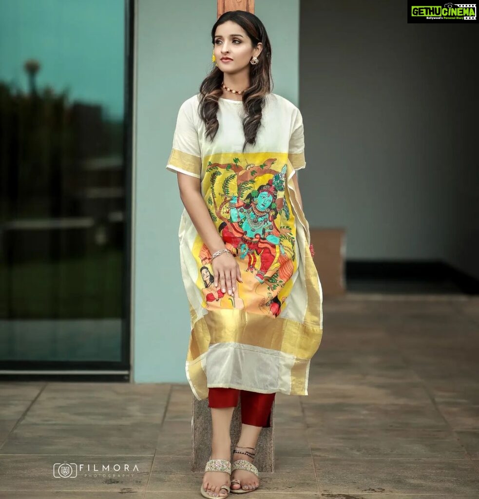 Singer Sowmya Menon HD Instagram Photos and Wallpapers October 2022 ...