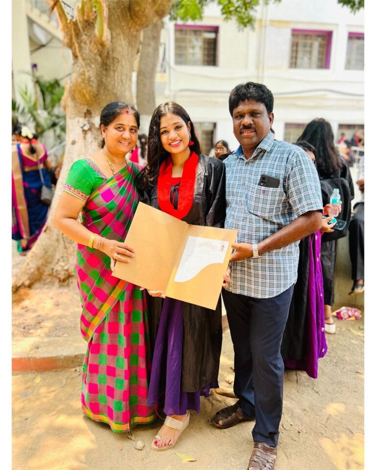 Singer Srinisha Jayaseelan HD Photos and Wallpapers May 2022 - Gethu Cinema