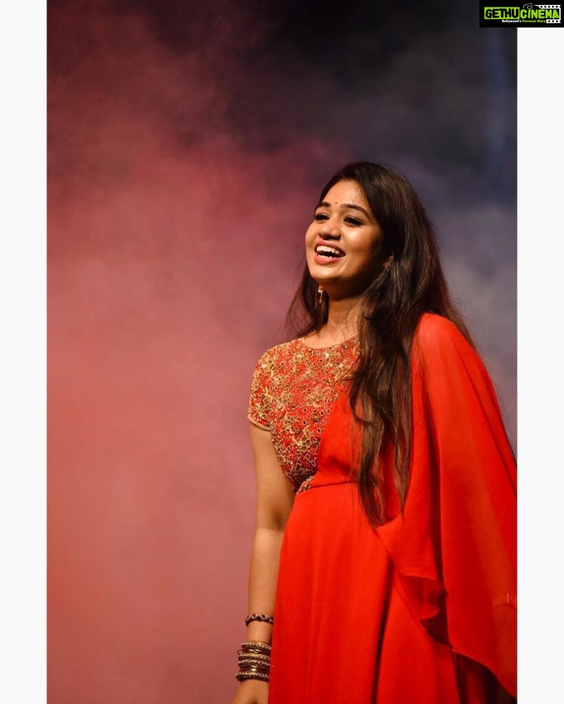Singer Srinisha Jayaseelan HD Instagram Photos and Wallpapers April ...