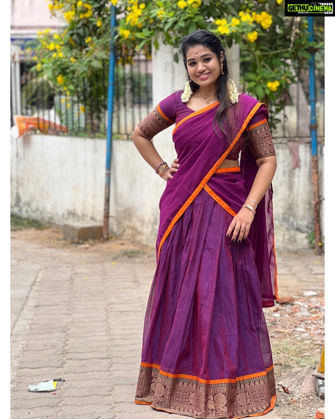 Srinisha Jayaseelan Instagram – One happy day💜 ️😍 📸: @pravin_joel Kuala ...