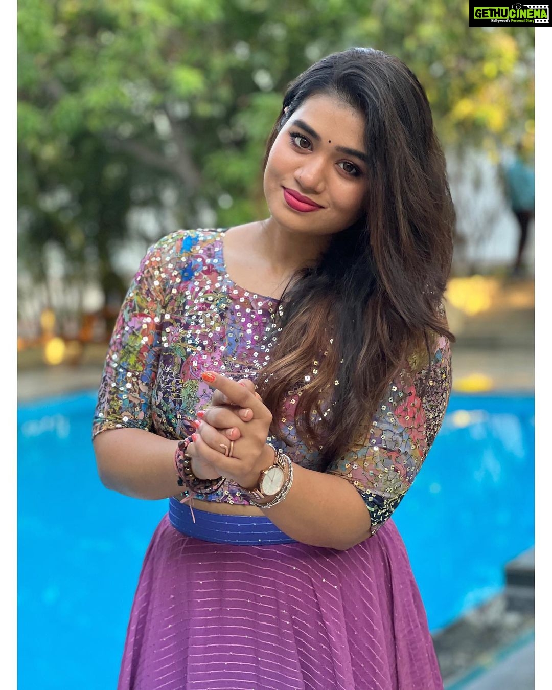 Singer Srinisha Jayaseelan HD Instagram Photos and Wallpapers May 2023 ...