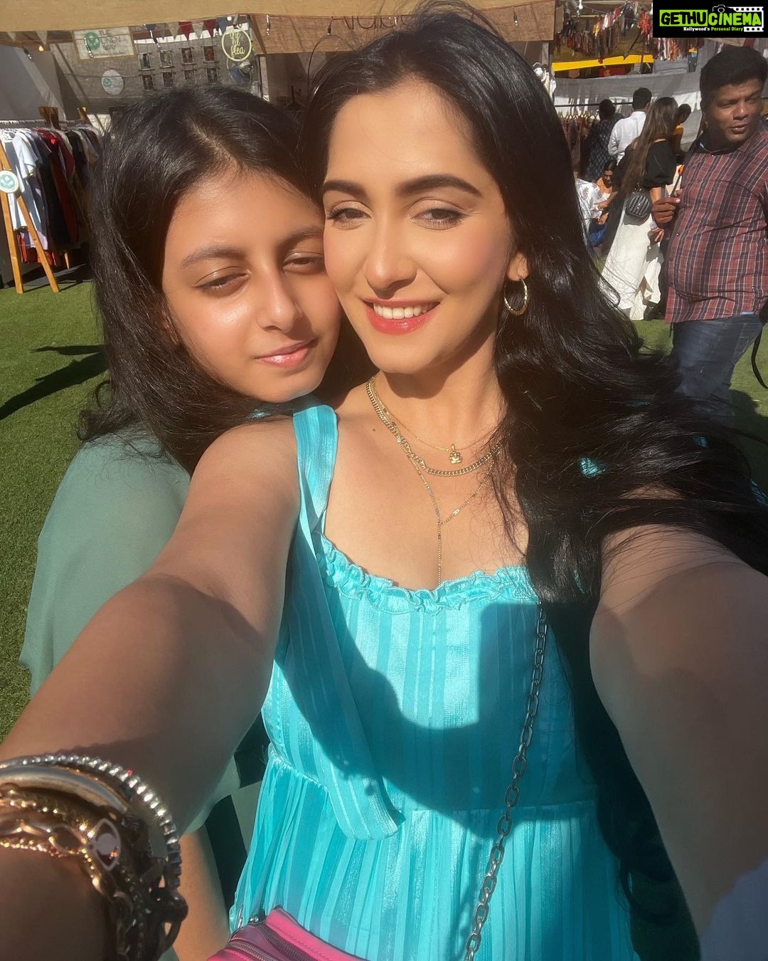 Srishti Jain Instagram – Trying to keep our eyes open in the sun! I ...
