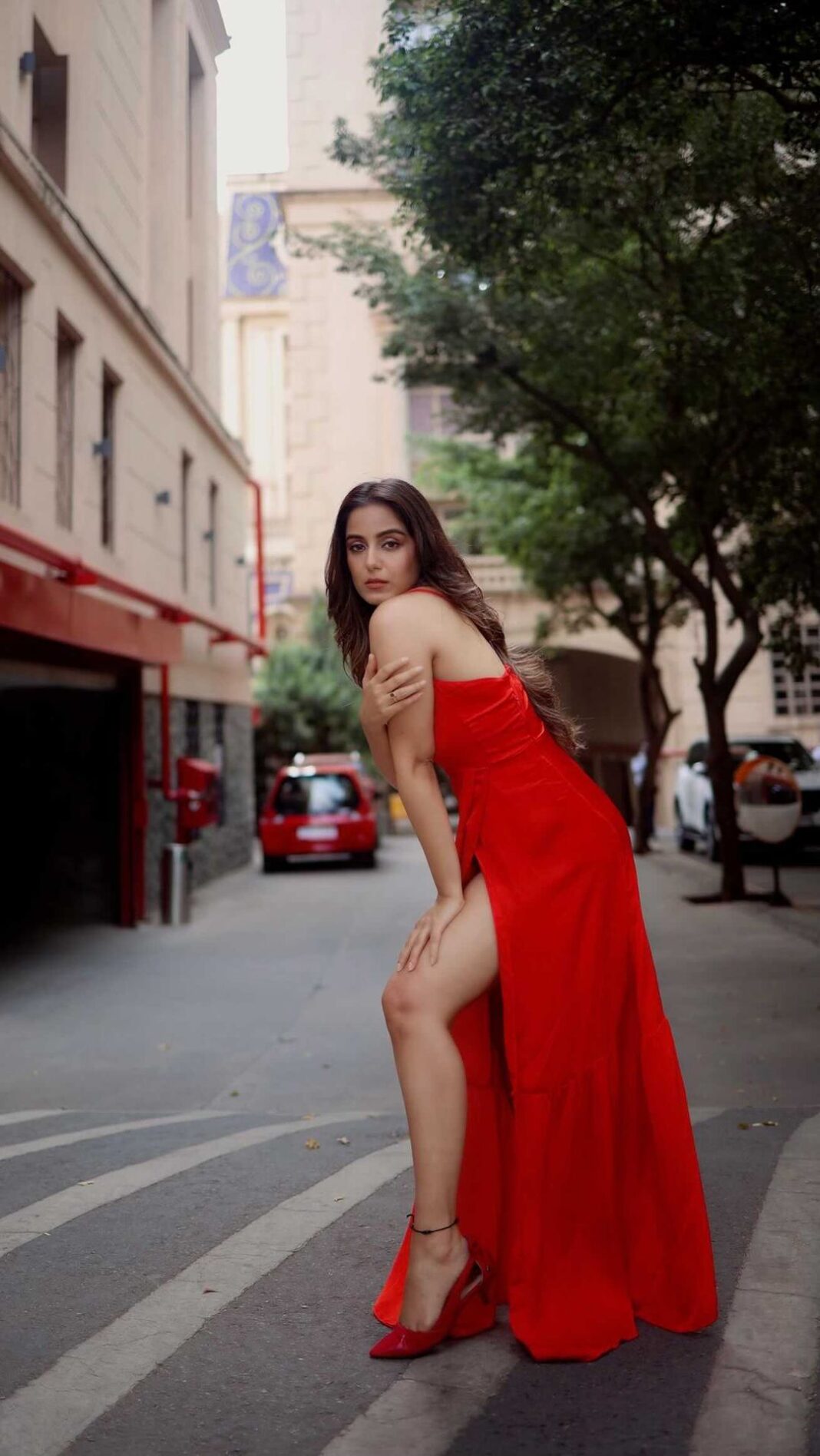 Actress Srishty Rode HD Photos and Wallpapers July 2022 - Gethu Cinema