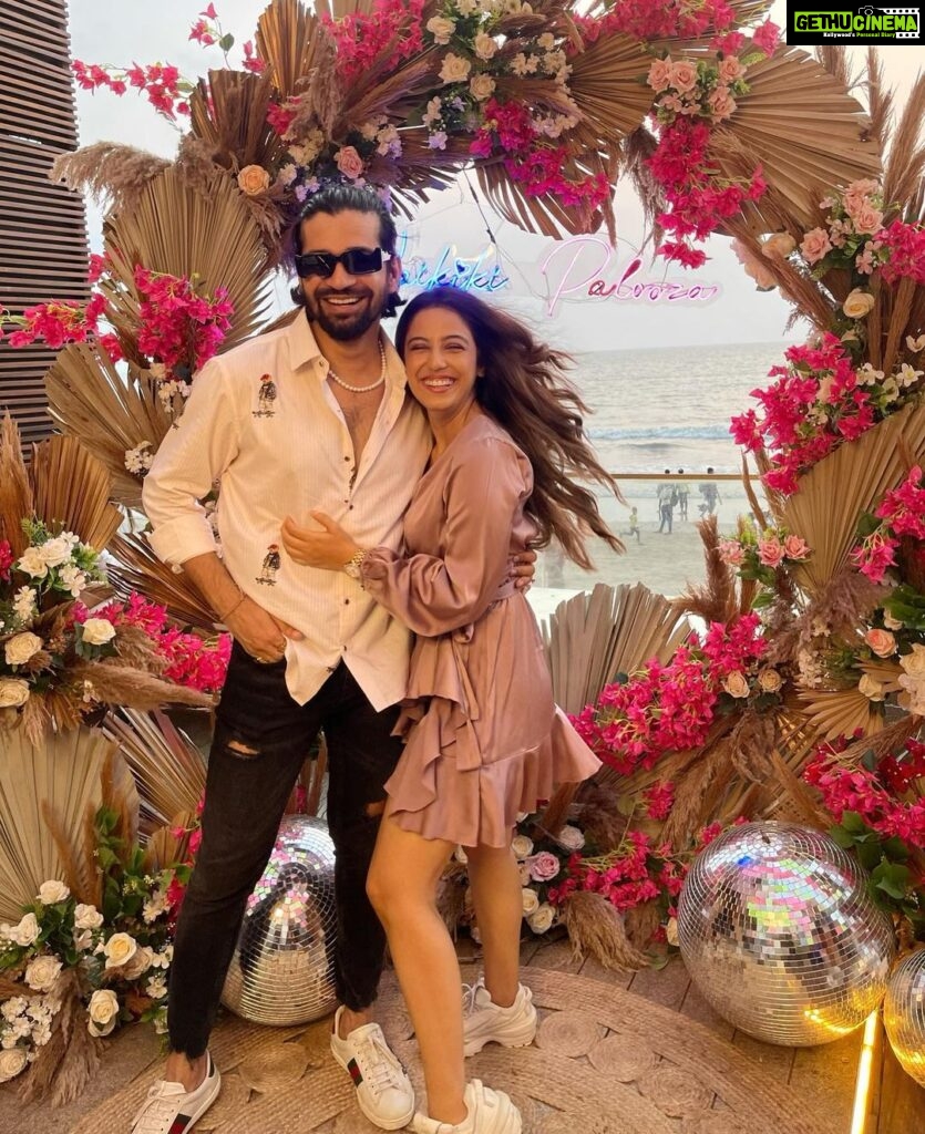 Actress Srishty Rode HD Photos and Wallpapers July 2022 - Gethu Cinema