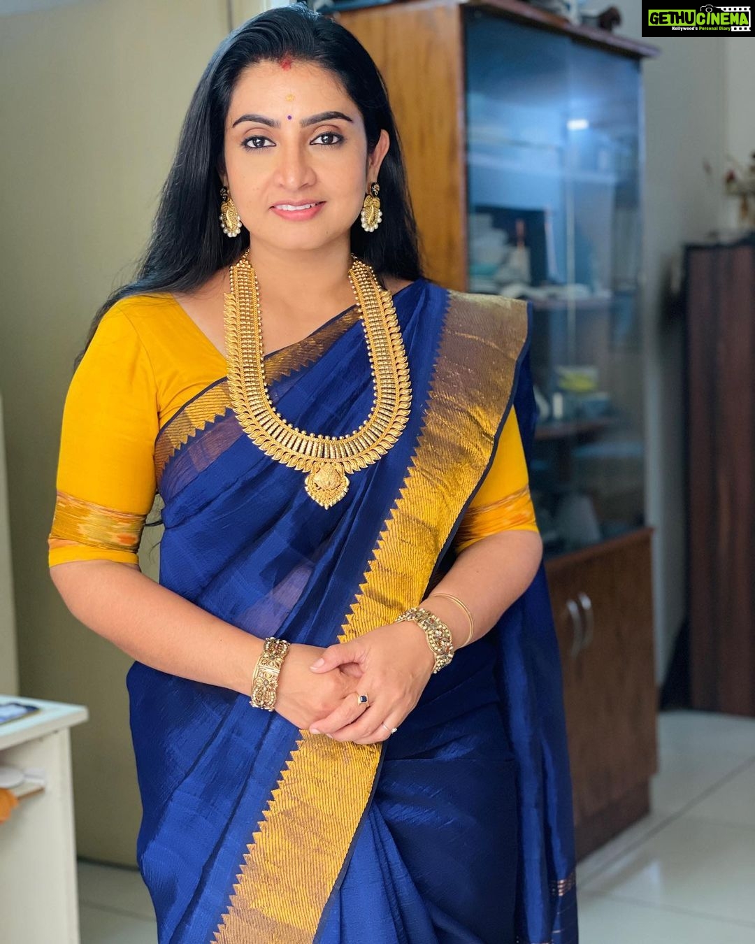 Sujitha Instagram – Dress well but keep it simple 🤎 Online saree ...